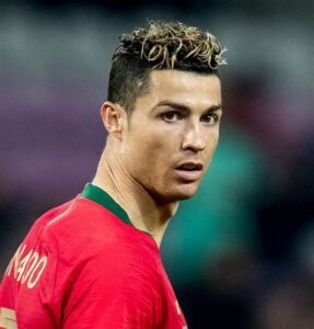 Top 18 Cristiano Ronaldo Haircuts