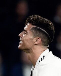 Top 18 Cristiano Ronaldo Haircuts